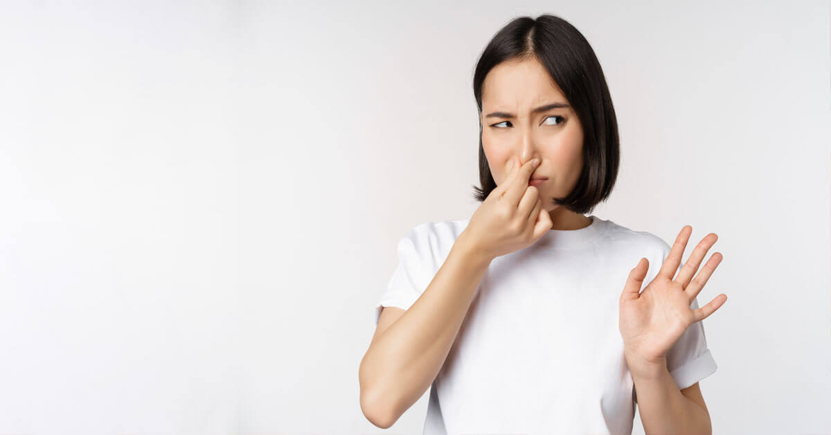 Амны эвгүй үнэрийг хурдан арилгах 10 арга